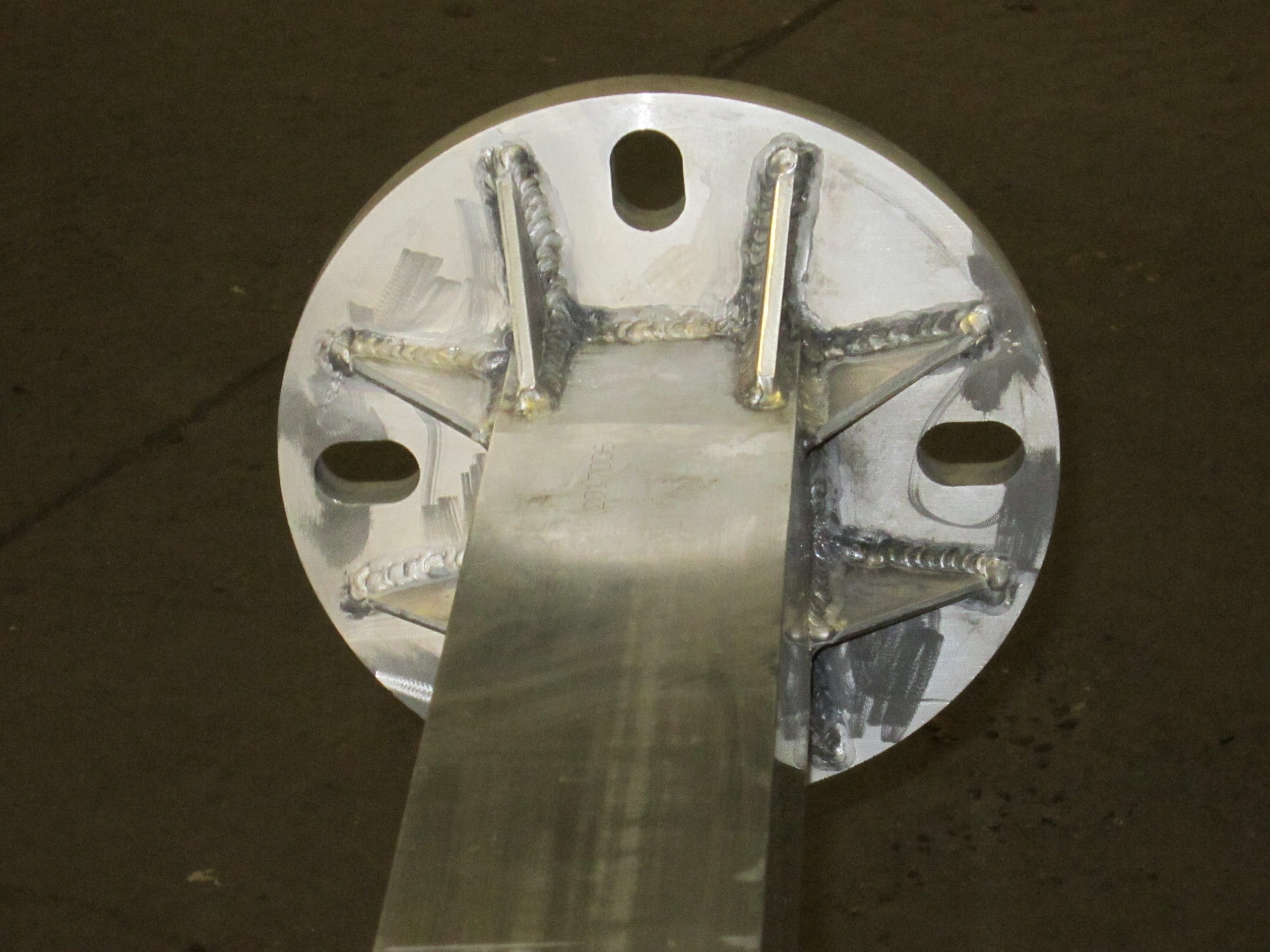 Aluminum Repair - Municipal Street Light Post